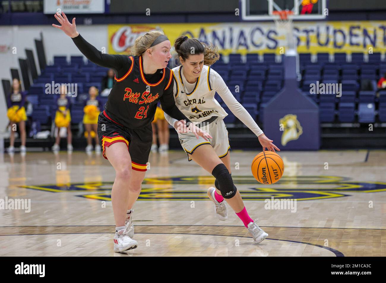 Edmond, OK, USA. 11th Dec, 2022. University of Central Oklahoma ...