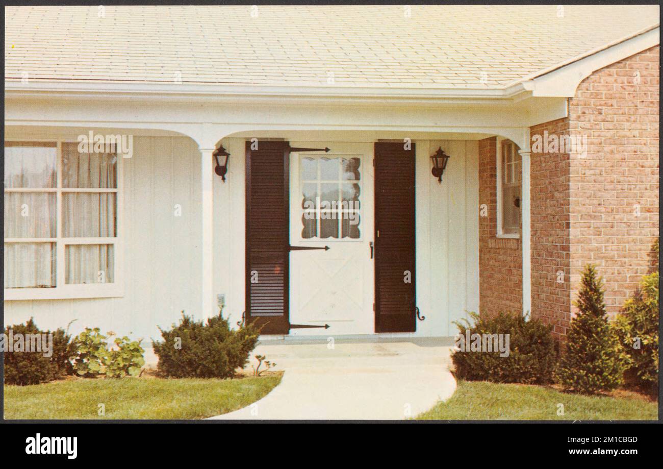 Colonial revival interior design hi-res stock photography and images ...