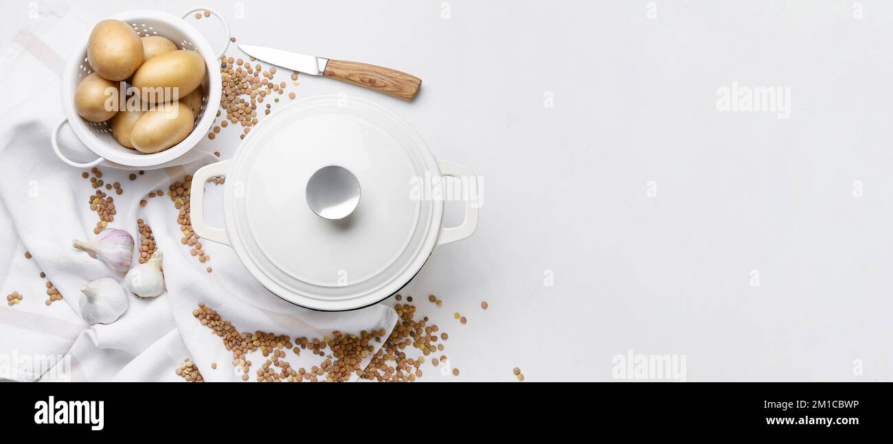 Potatoes lentils cooking pot hi-res stock photography and images - Alamy