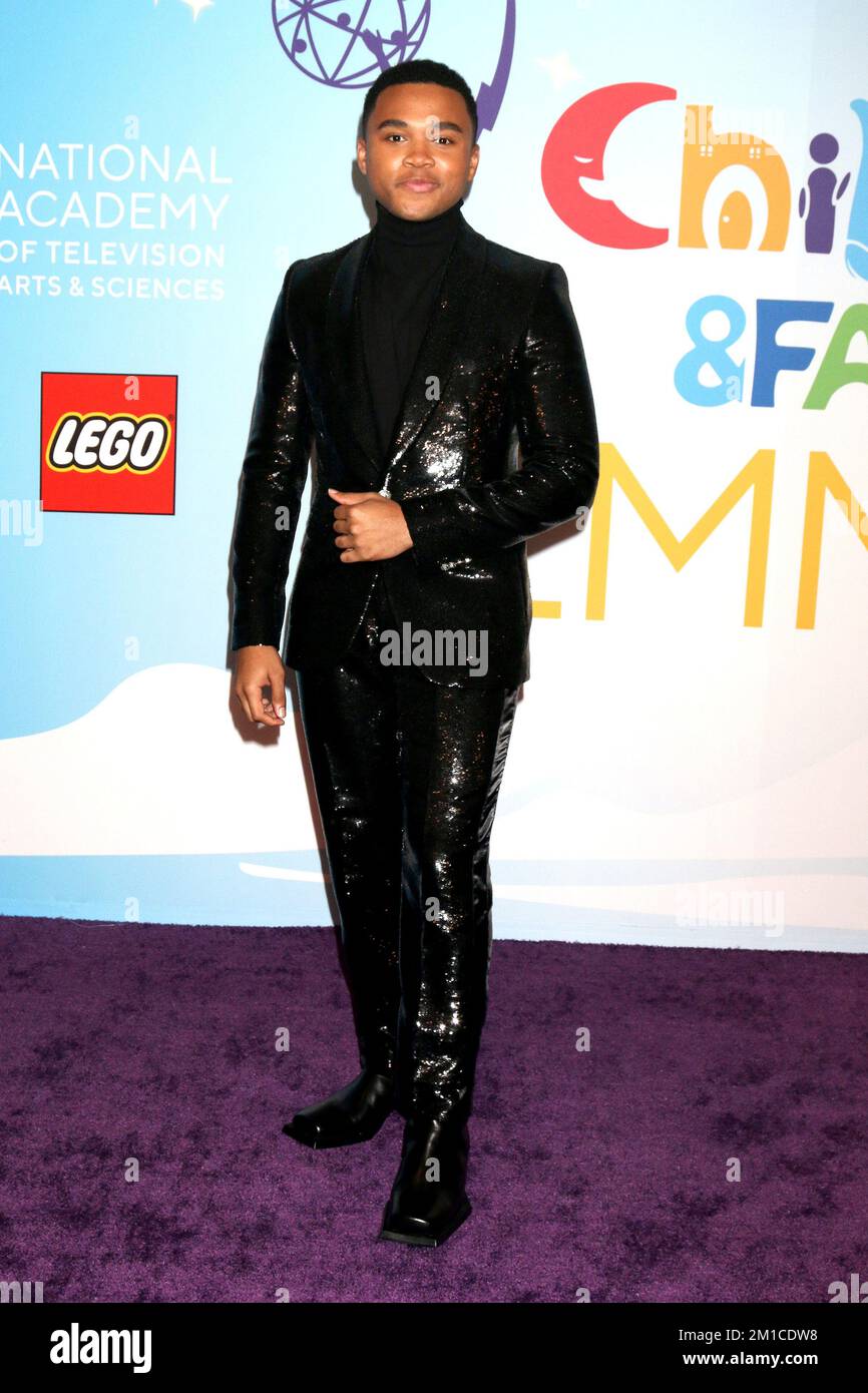 December 11, 2022, Los Angeles, CA, USA: LOS ANGELES - DEC 11: Chosen ...