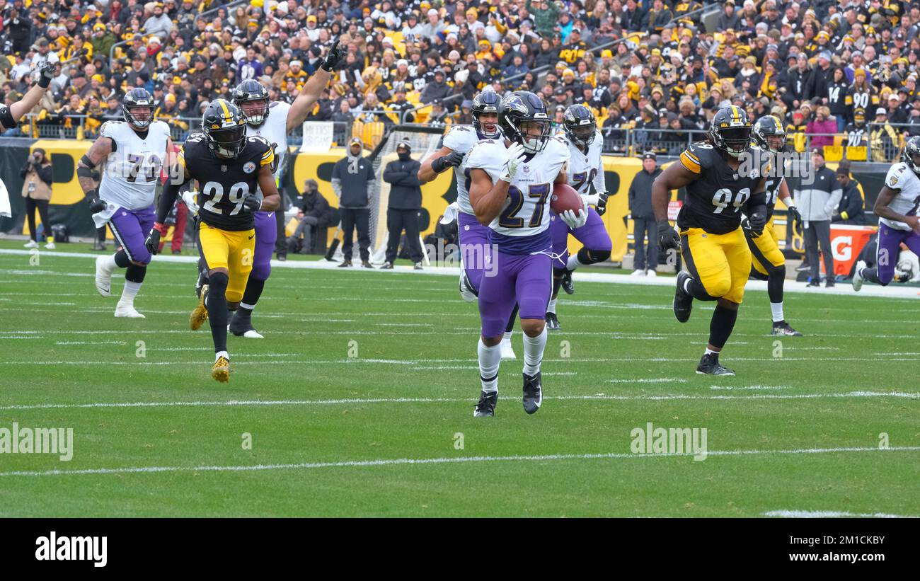 DEC 11th, 2022: J.K. Dobbins #27 during the Steelers vs Ravens game in ...