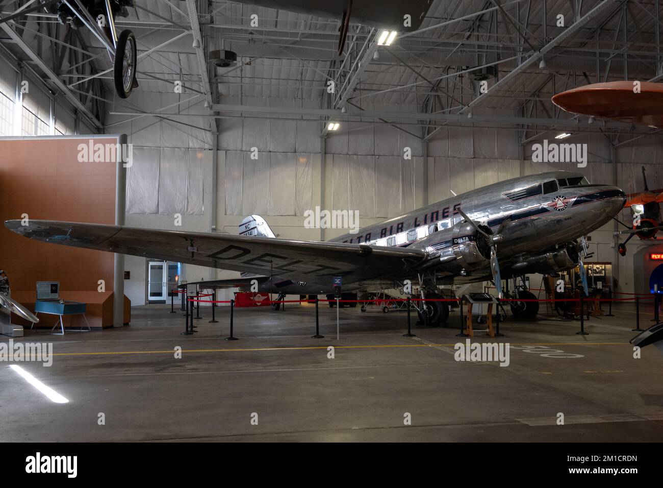 Ship 41 the first Douglas DC-3 to carry Delta passengers Stock Photo ...