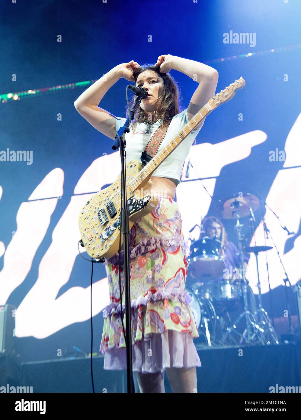 Wet leg rhian hi-res stock photography and images - Alamy