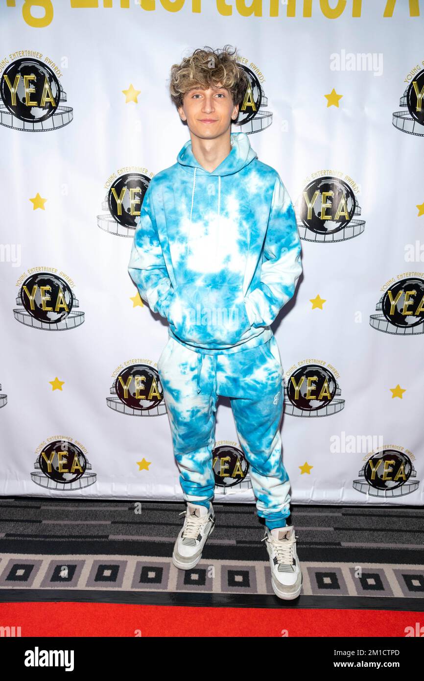 Reif harrison hi-res stock photography and images - Alamy