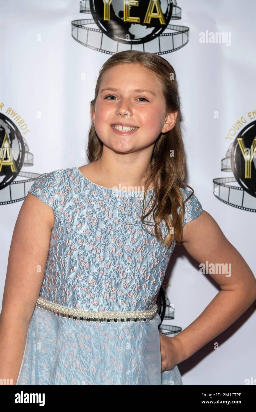 Young entertainer awards foundation hi-res stock photography and images ...