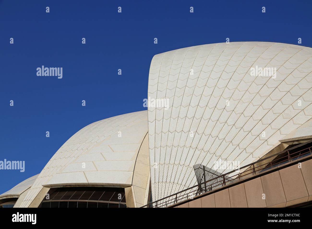 Side view at Sydney Opera House, Australia Stock Photo - Alamy