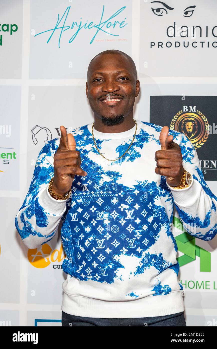 Nigeria stand up comedians hi-res stock photography and images - Alamy