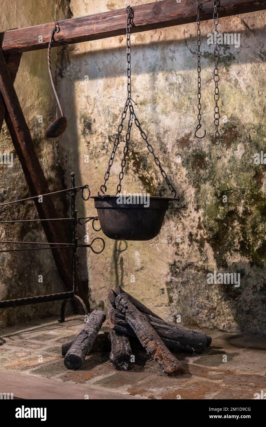 Medieval kitchen hi-res stock photography and images - Alamy