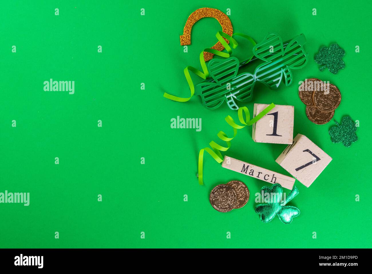 Happy Patrick's Day greeting card party invitation. Accessories for St ...