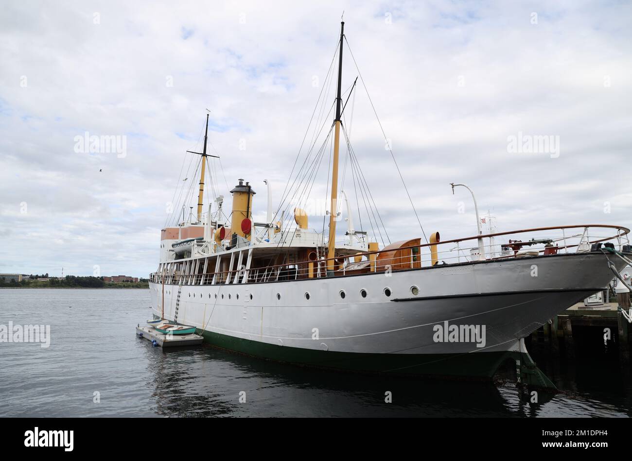 1917 halifax explosion canada hi-res stock photography and images - Alamy