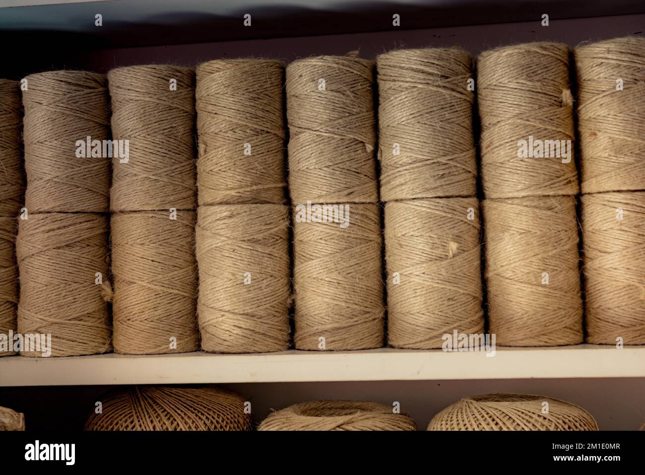 String of linen hi-res stock photography and images - Alamy