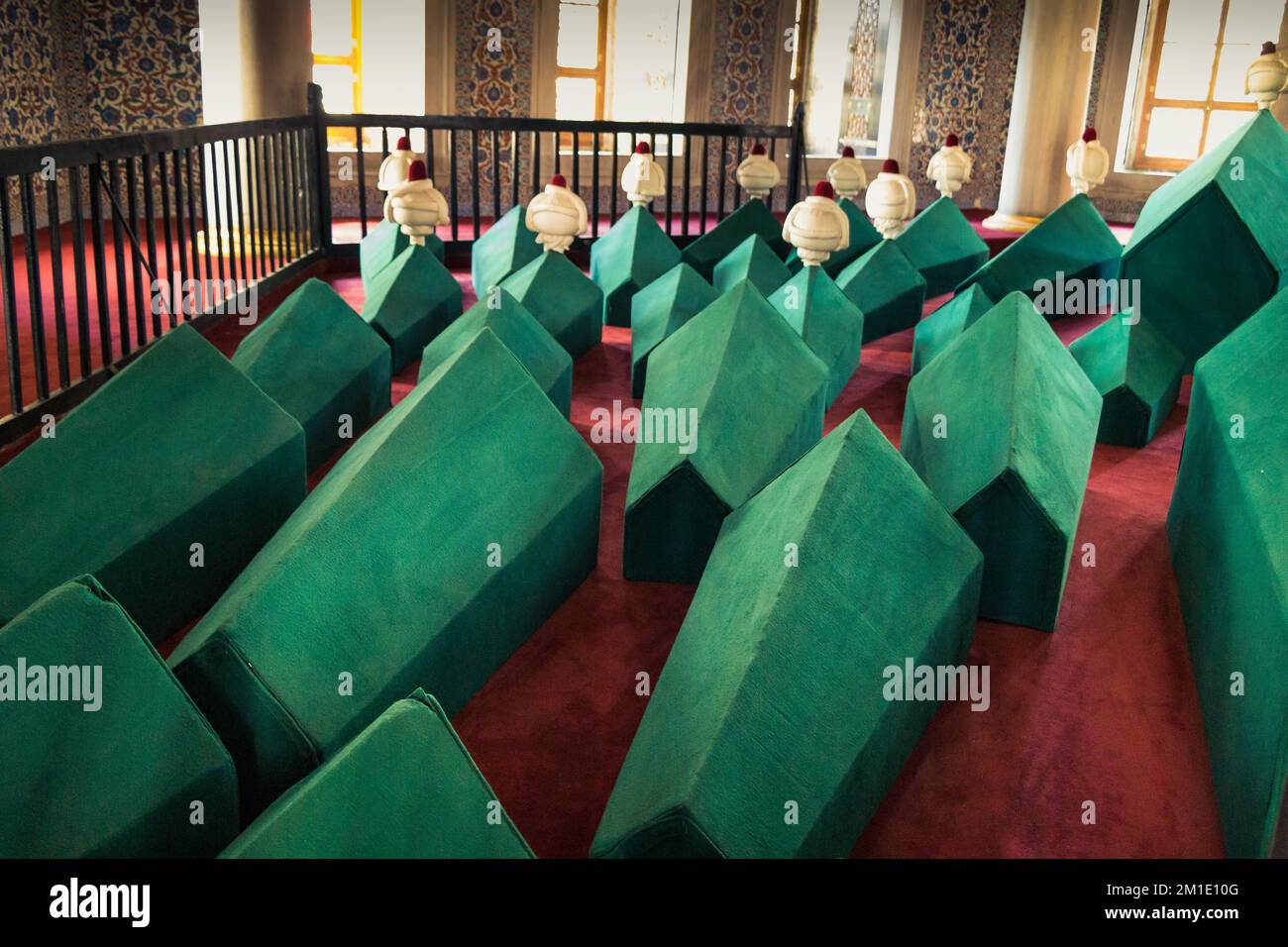 Rows of coffins in an ottoman turkish mausoleum tomb Stock Photo - Alamy