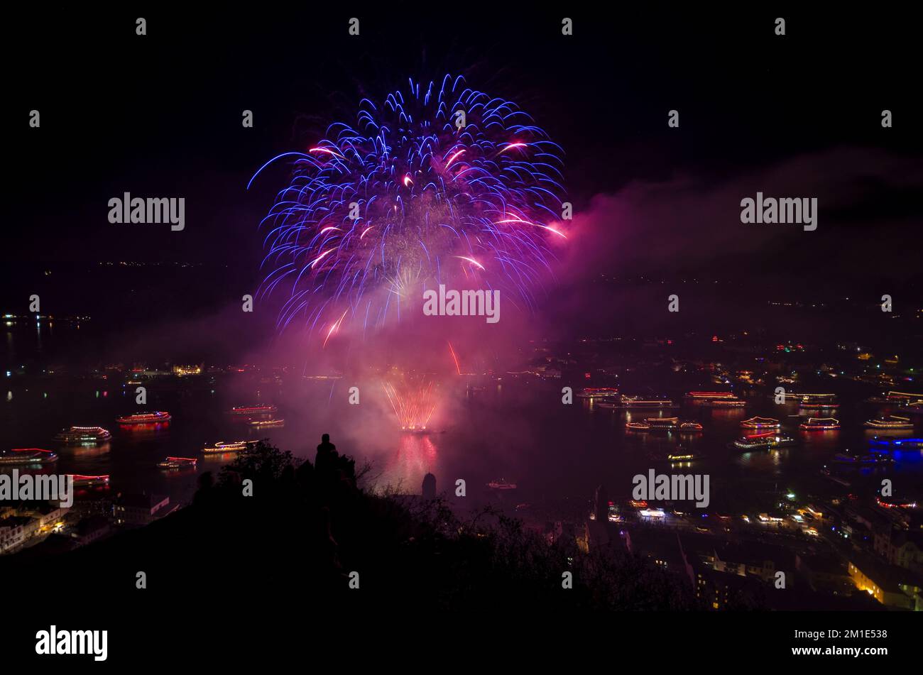 "Rhine in Flames", "Rhein in Flammen", the spectacular fireworks on ...