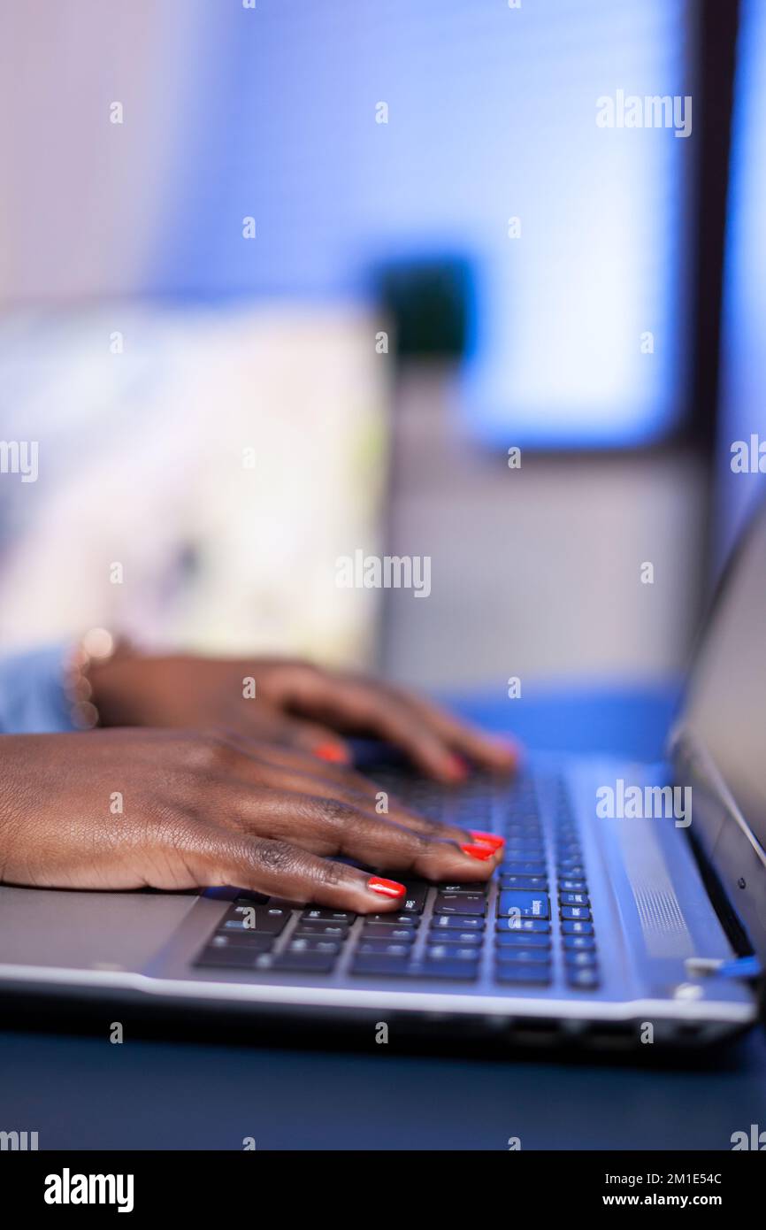 African american hands typing hi-res stock photography and images - Alamy