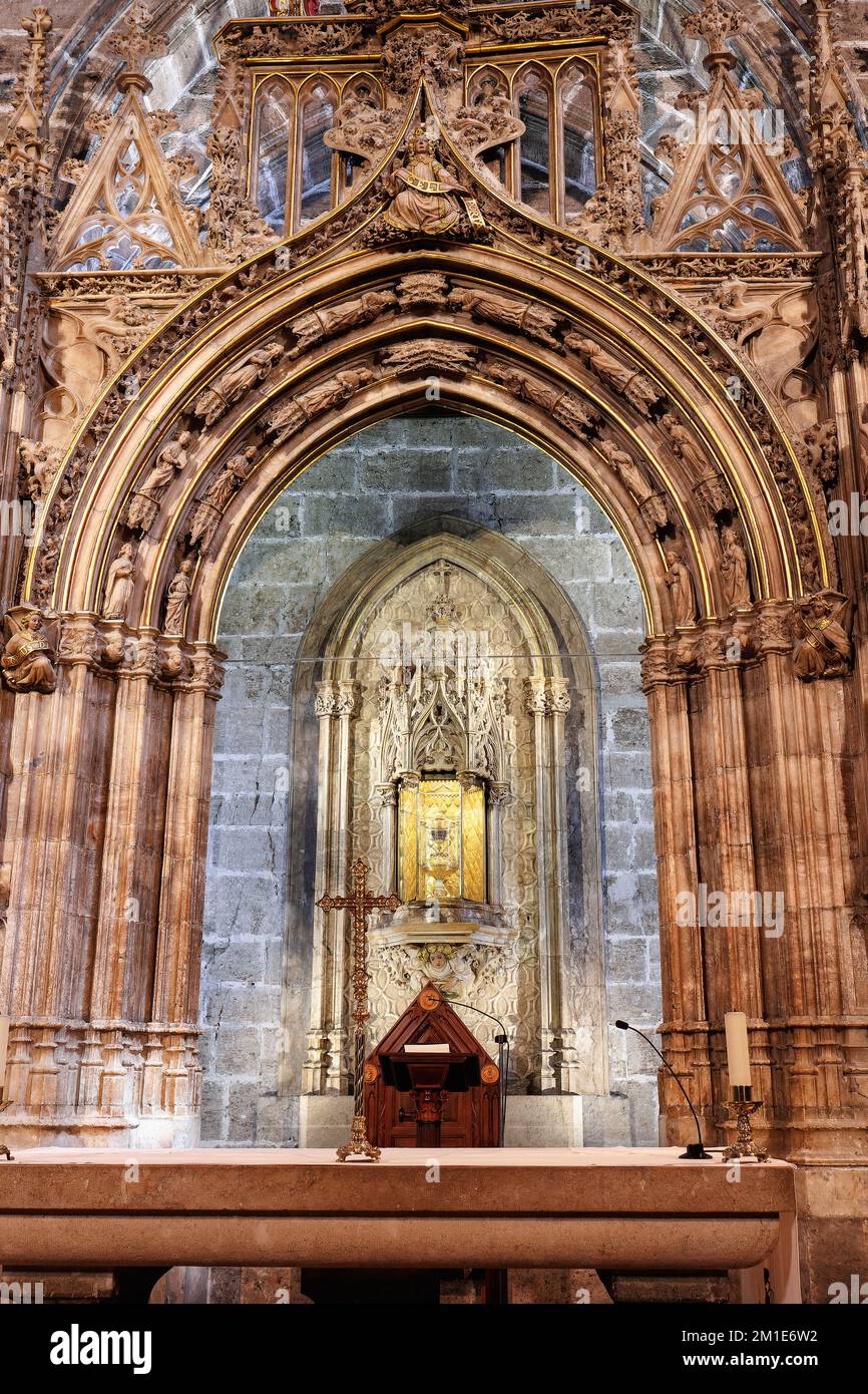 Chapel of the Relic of the Holy Grail inside Valencia Cathedral, Holy ...