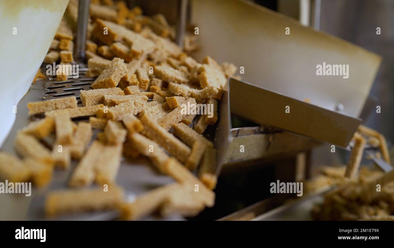 Bread making factory hi-res stock photography and images - Alamy