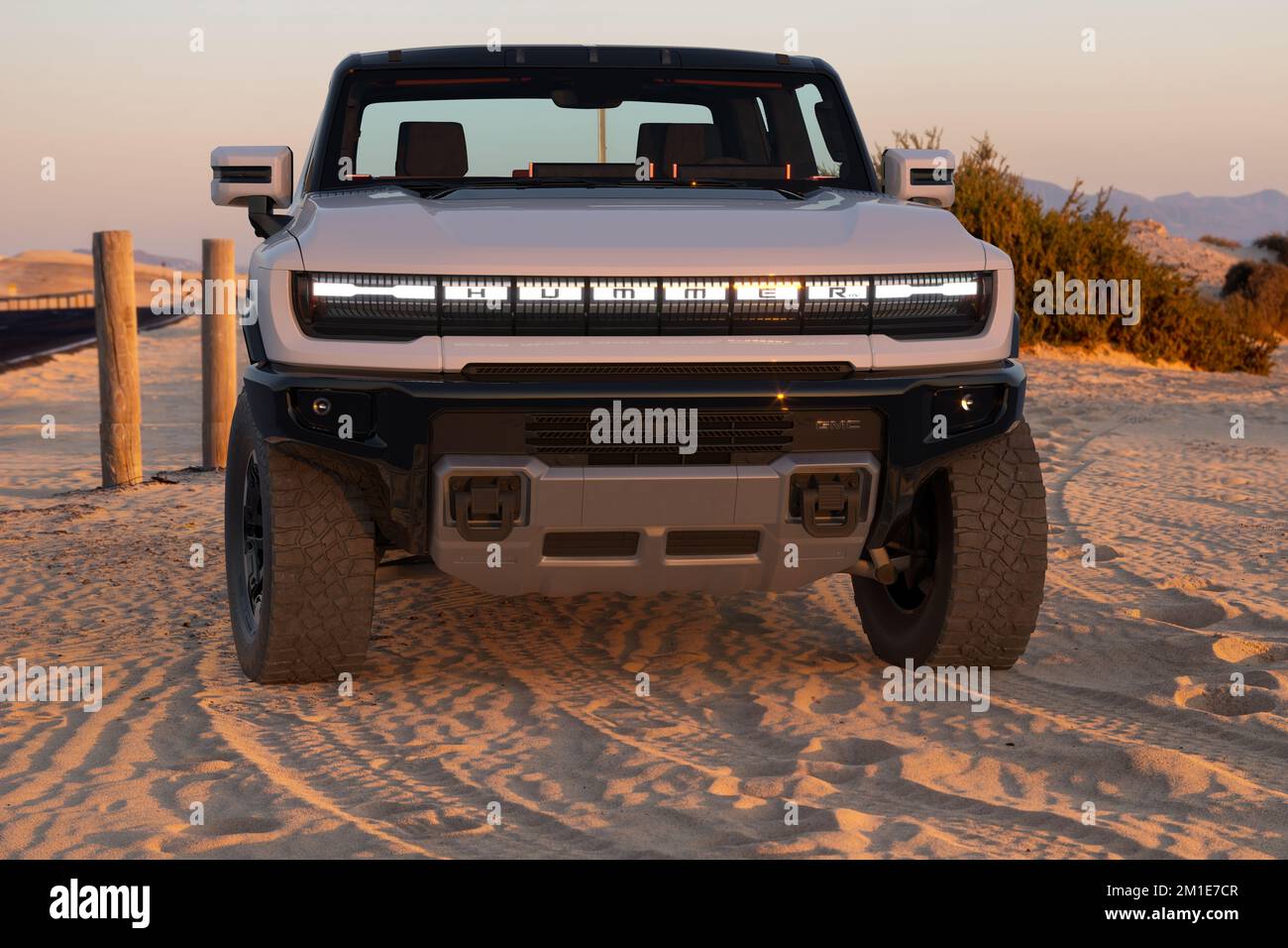 The 2023 GMC Hummer EV Pickup Is An Insane Electric Super Truck Stock ...