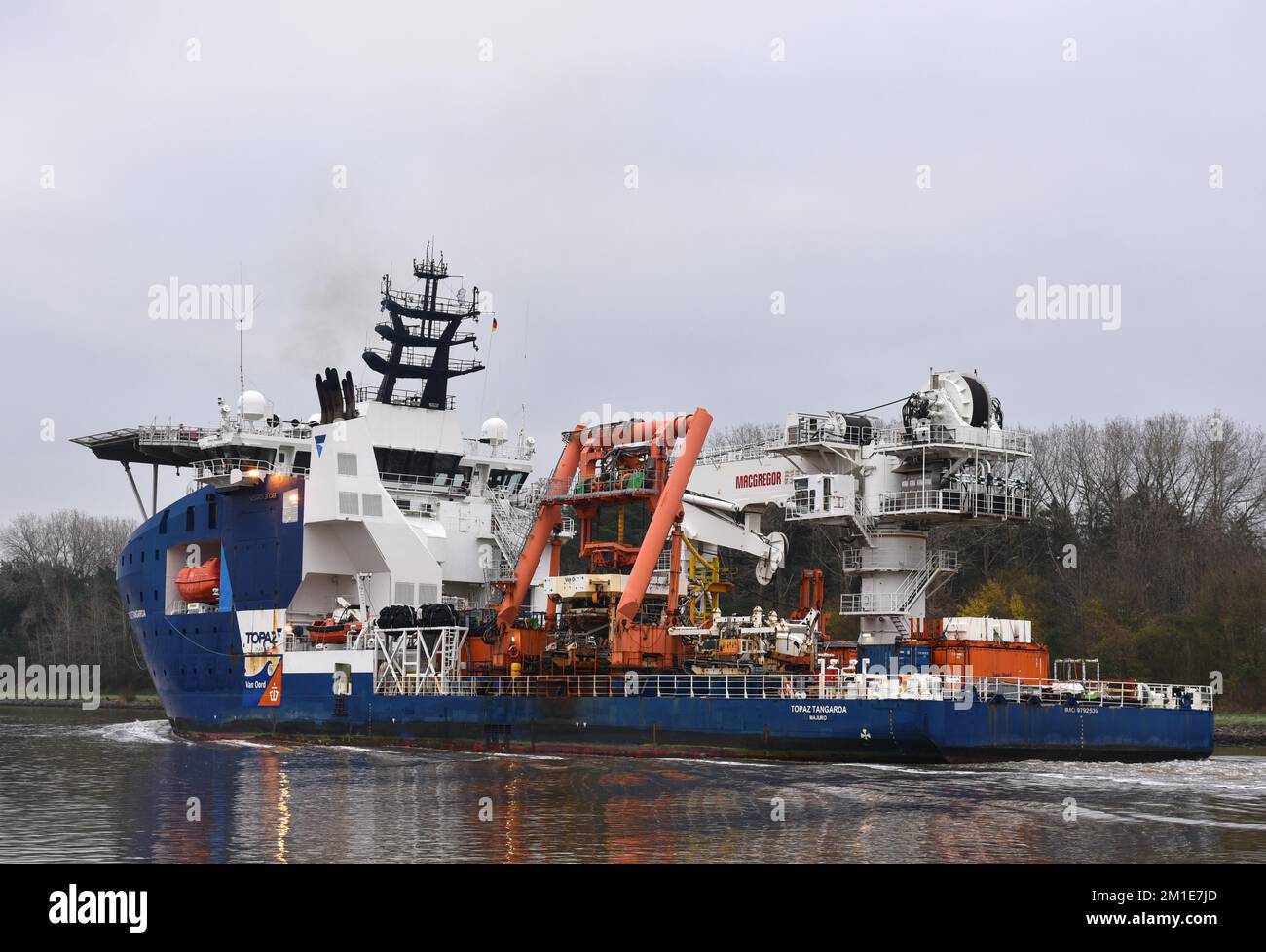 Topaz tangaroa hi-res stock photography and images - Alamy