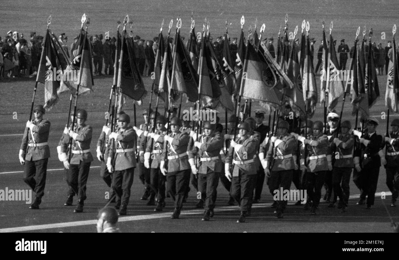 The field parade, a weapons display by all units of the Bundeswehr and ...