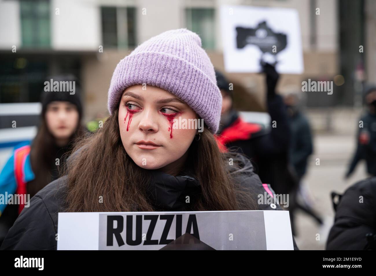 Meta stand hi-res stock photography and images - Alamy