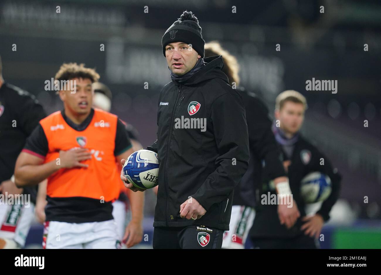 Leicester Tigers Head Coach, Steve Borthwick, coaches ahead of the ...