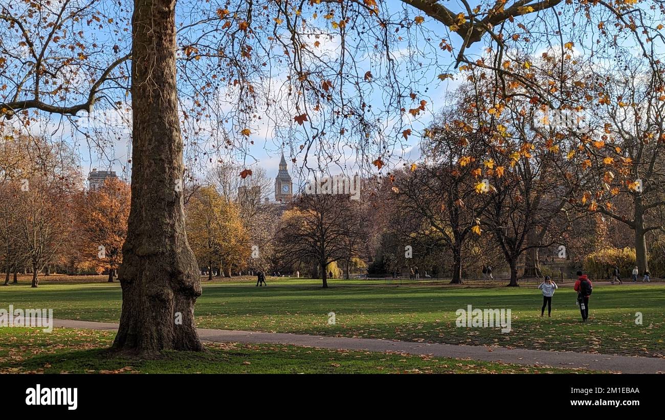 St. james's park big ben hi-res stock photography and images - Alamy