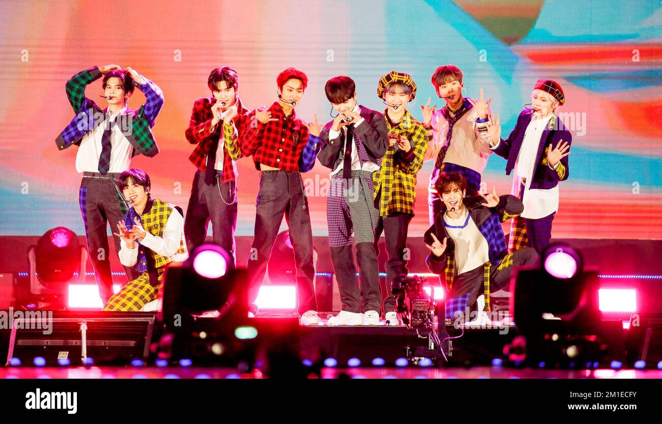 CRAVITY, Oct 7, 2022 : K-pop boy group CRAVITY performs during the-K ...