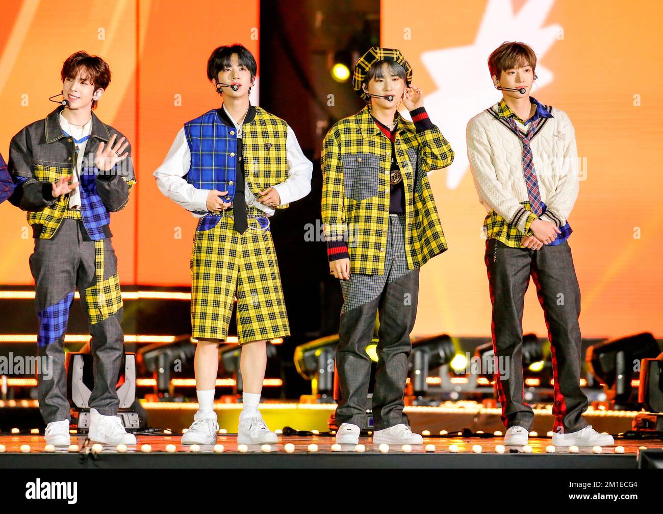CRAVITY, Oct 7, 2022 : K-pop boy group CRAVITY performs during the-K ...