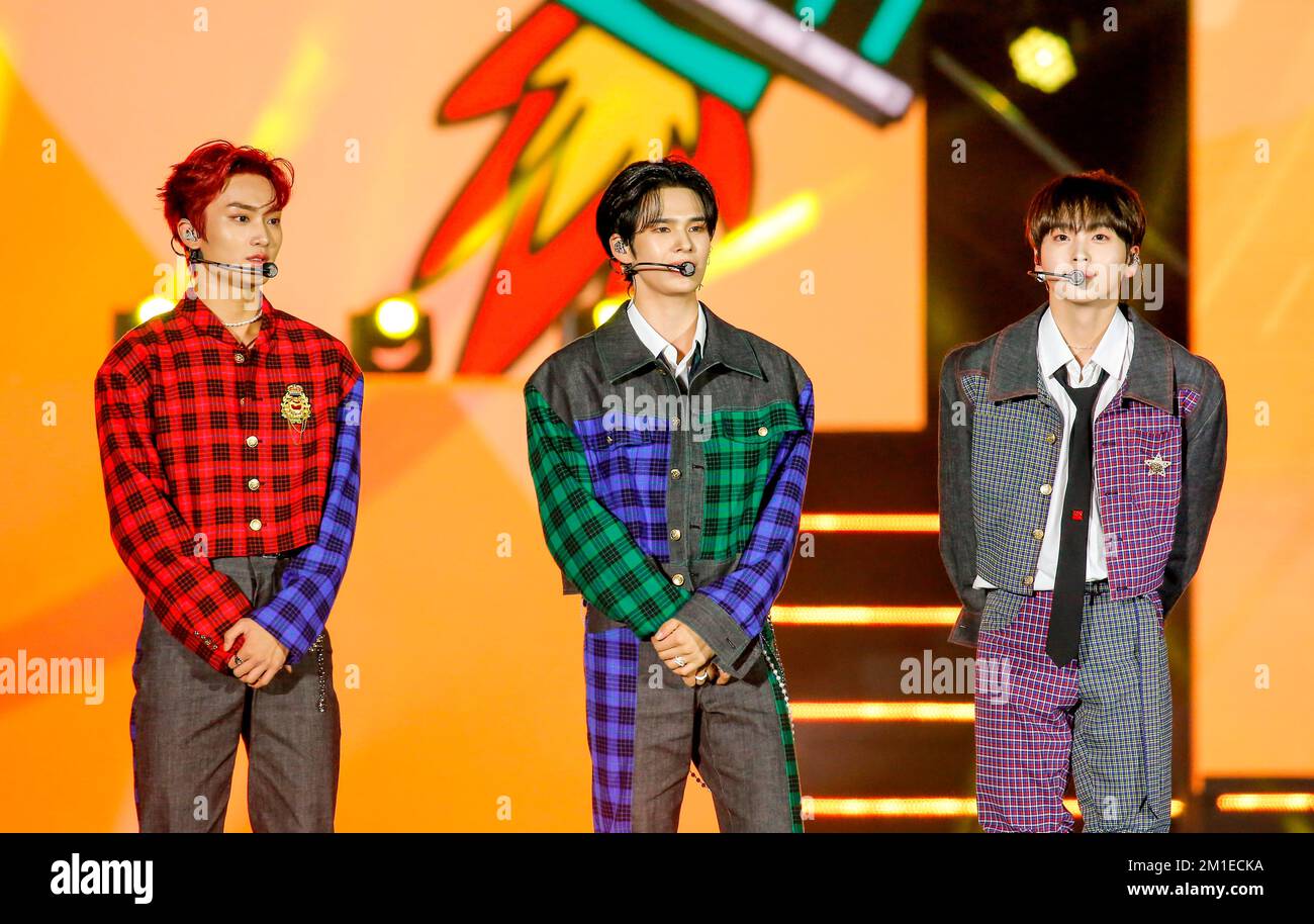 CRAVITY, Oct 7, 2022 : K-pop boy group CRAVITY performs during the-K ...