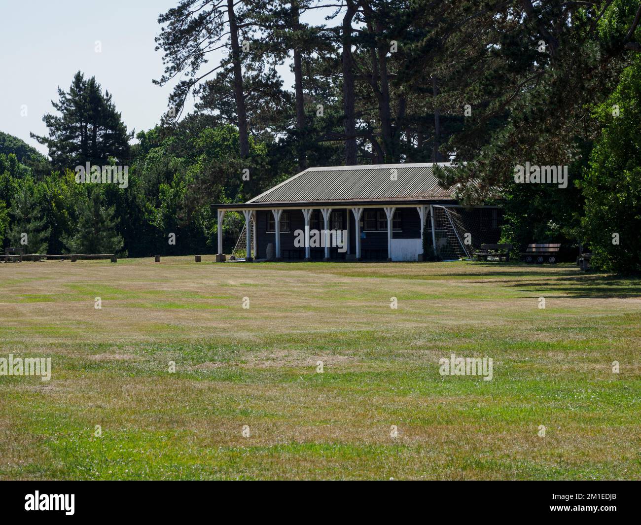 Country club park hi-res stock photography and images - Alamy