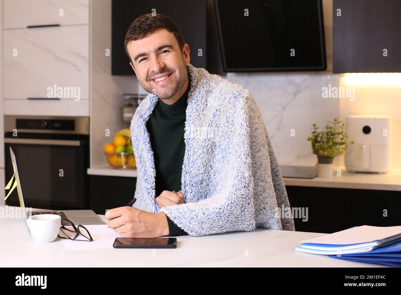 Male employee working from hi-res stock photography and images - Alamy