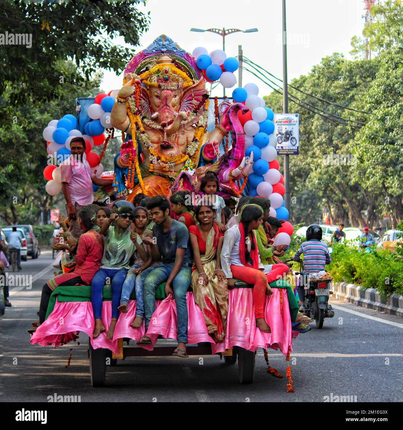 Delhi, India - People carrying Hindu God Idol Ganesh for Holy Immersion ...