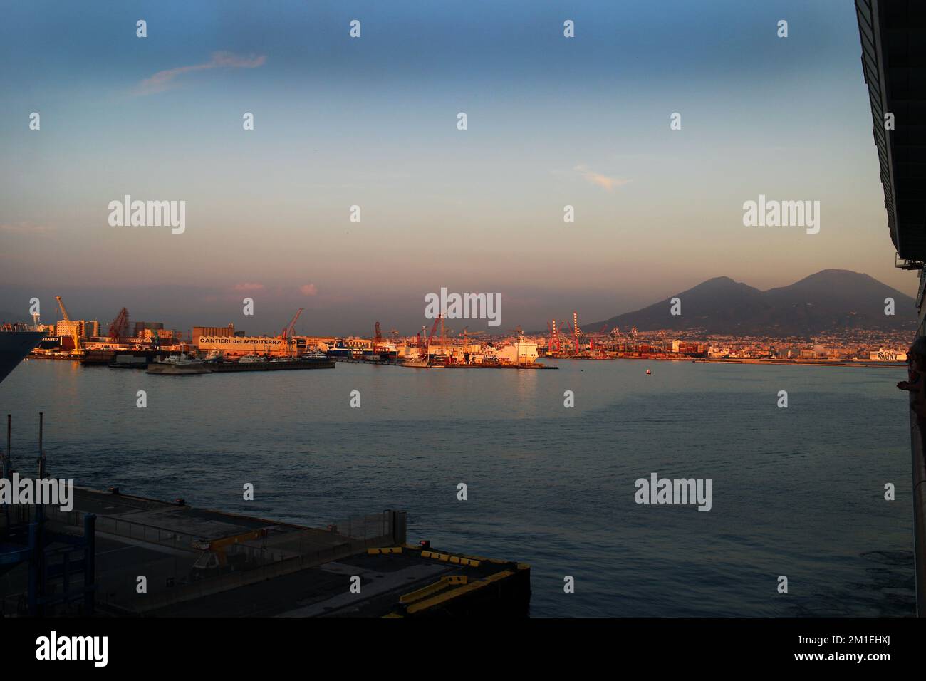 Container port of naples hi-res stock photography and images - Alamy