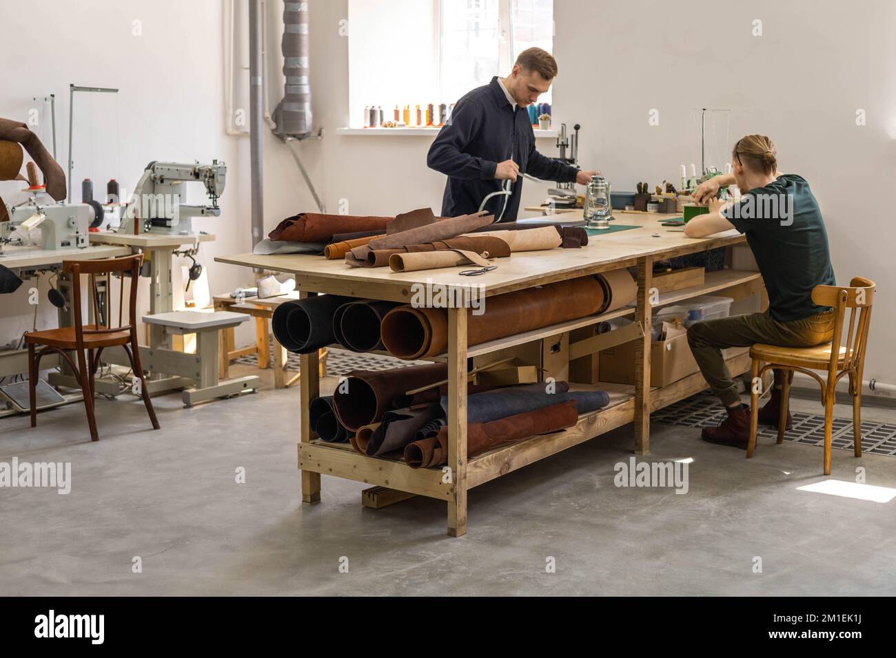 Tanner's workshop hi-res stock photography and images - Alamy