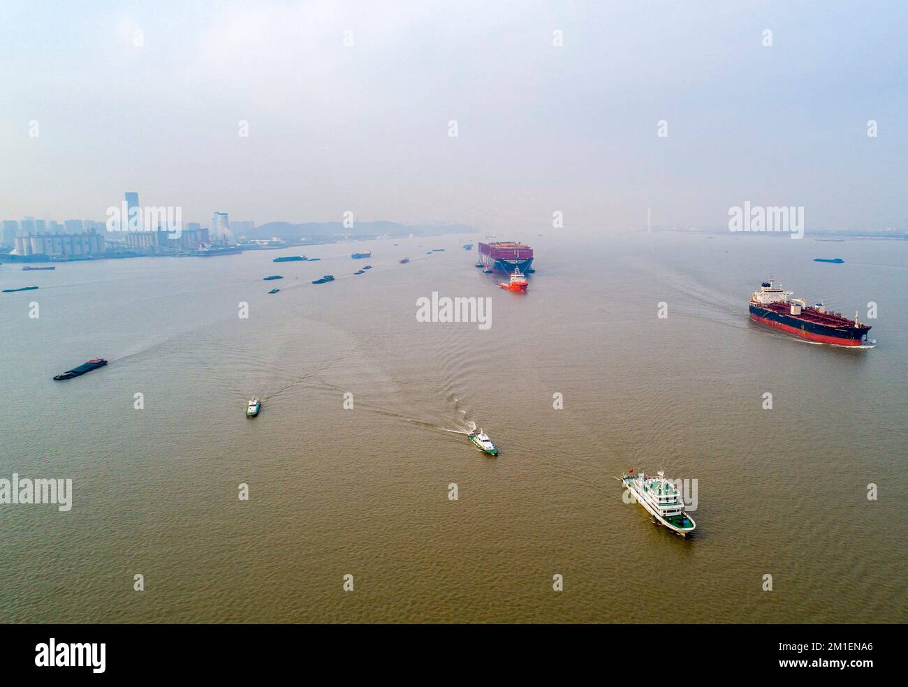 TAIZHOU, CHINA - DECEMBER 12, 2022 - Escorted by 21 sea patrol boats ...