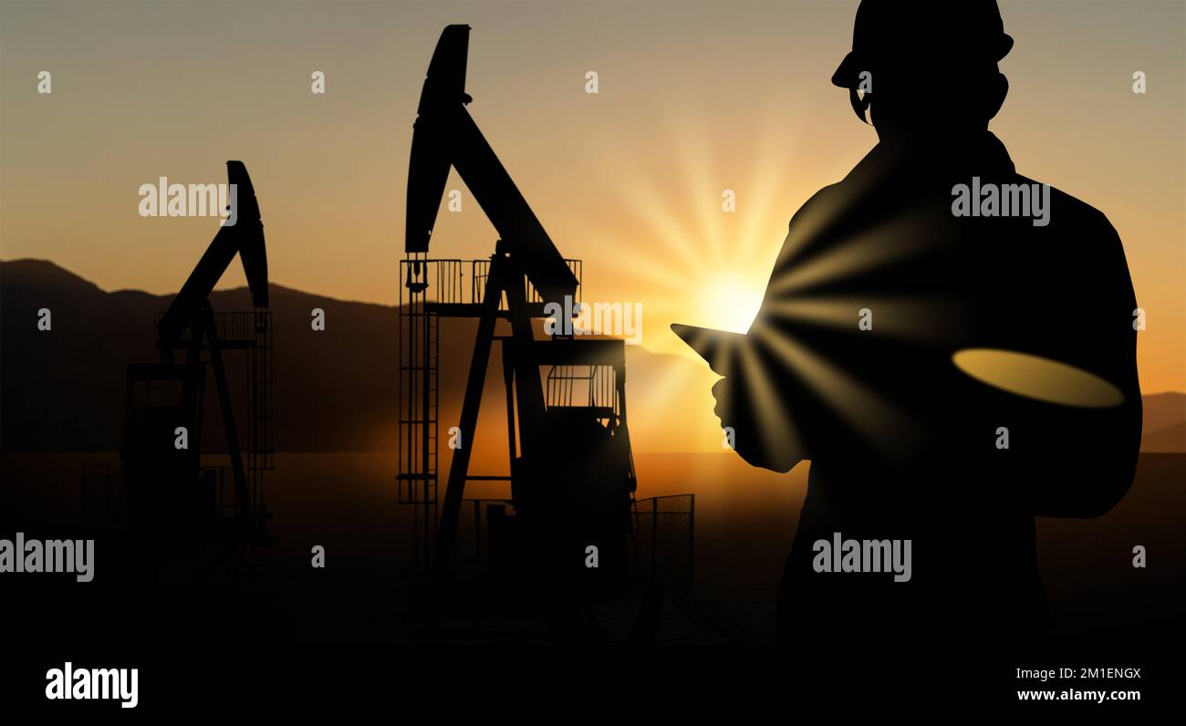 Engineer oil rig hi-res stock photography and images - Alamy