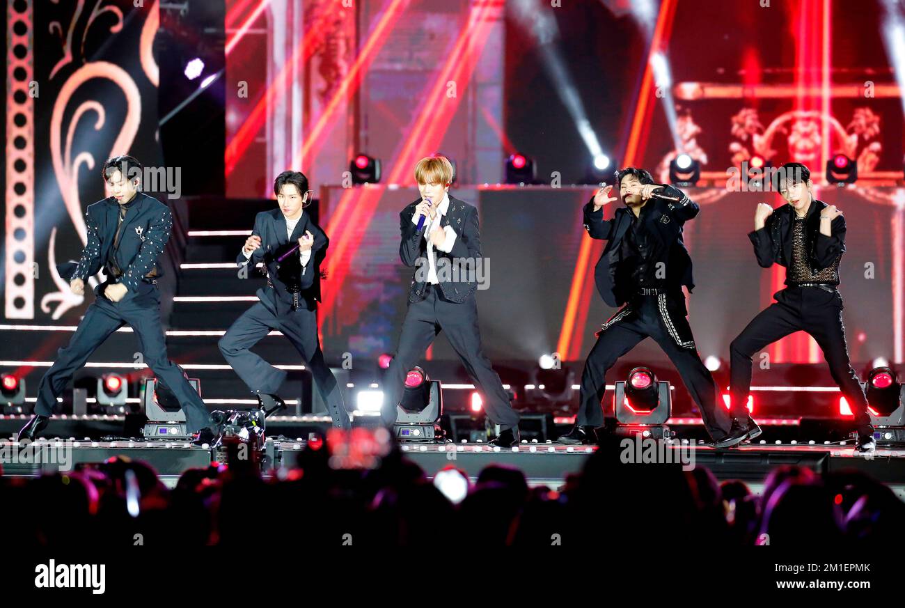 Monsta X, Oct 7, 2022 : K-pop boy group Monsta X performs during the-K ...