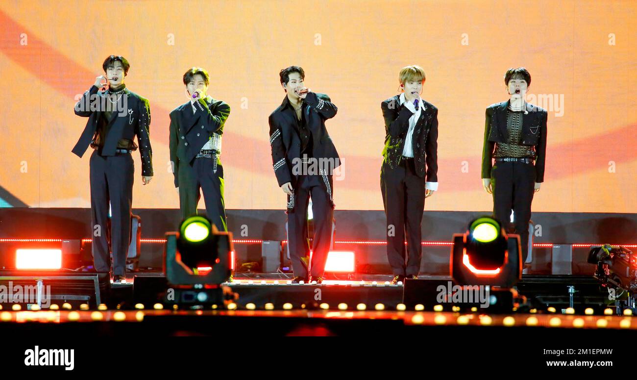 Monsta X, Oct 7, 2022 : K-pop boy group Monsta X performs during the-K ...