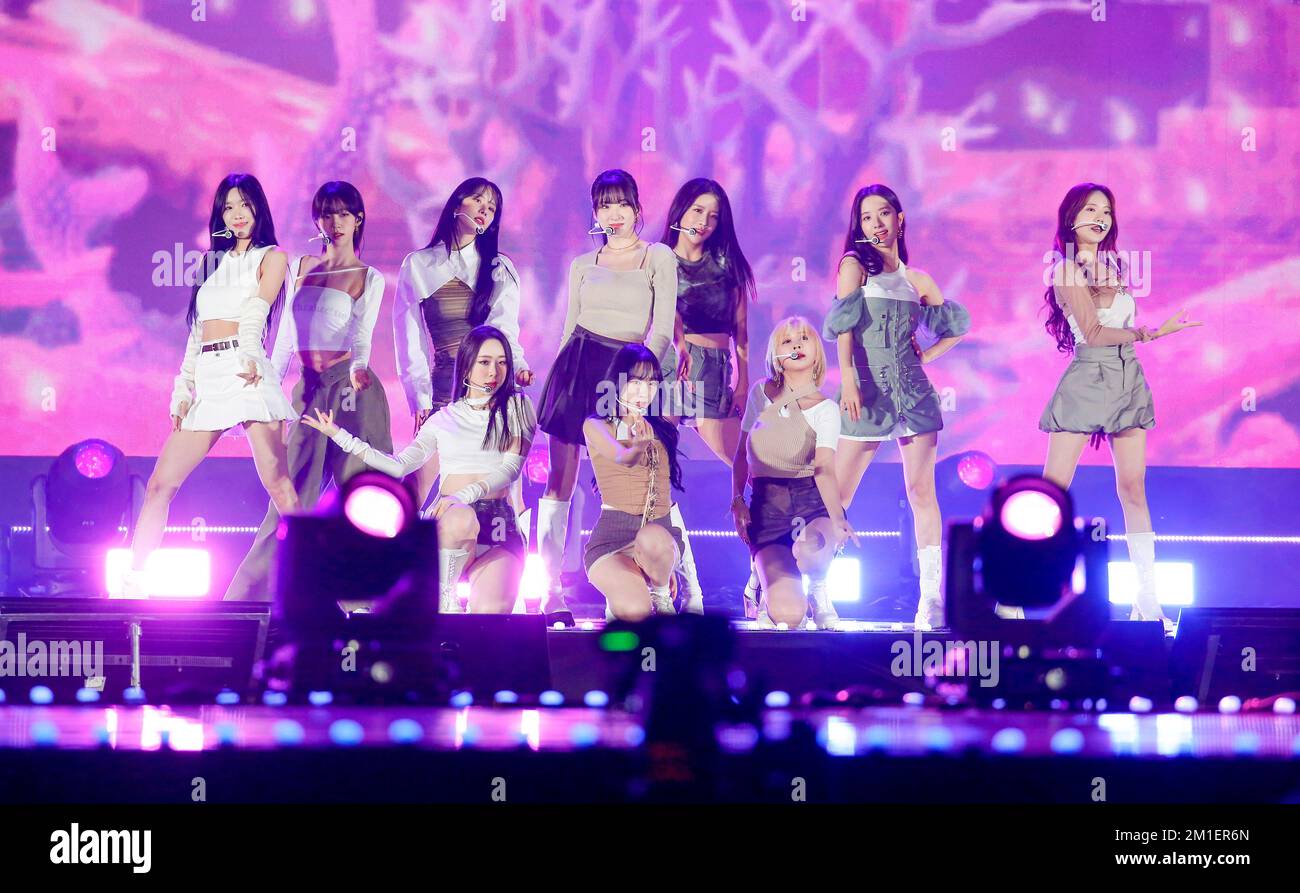 WJSN, Oct 7, 2022 : K-pop girl group WJSN (Cosmic Girls) performs ...