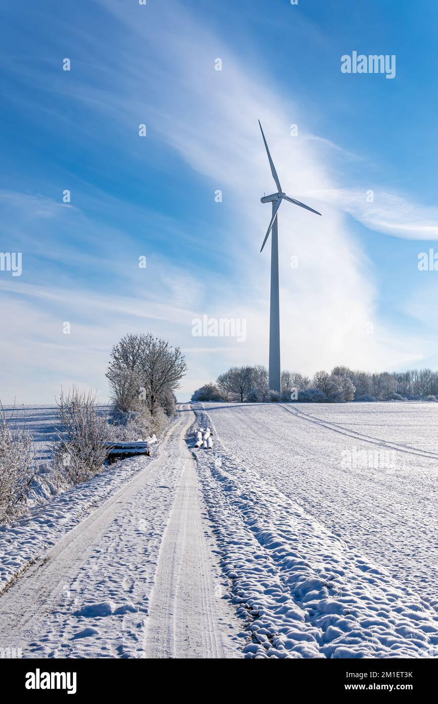 Frozen wind turbine hi-res stock photography and images - Alamy