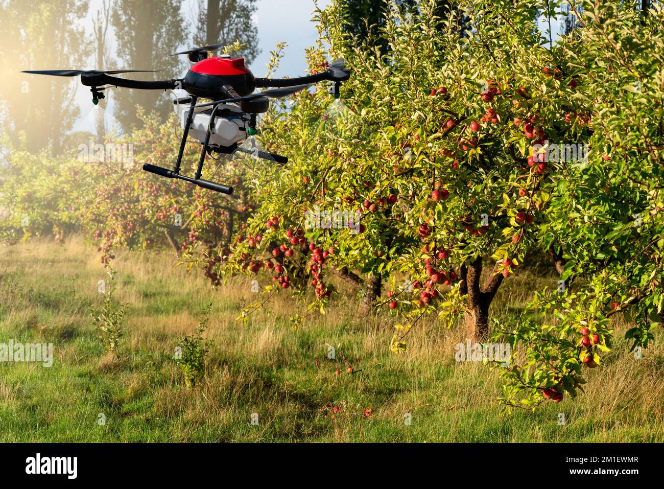 Unmanned orchard sprayer hi-res stock photography and images - Alamy