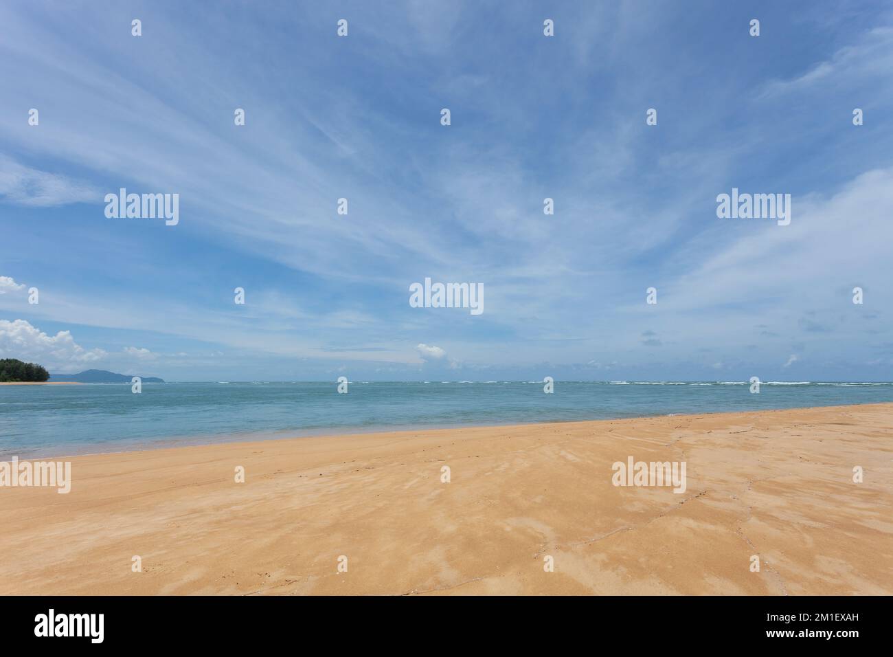 Normal beach scenery hi-res stock photography and images - Alamy