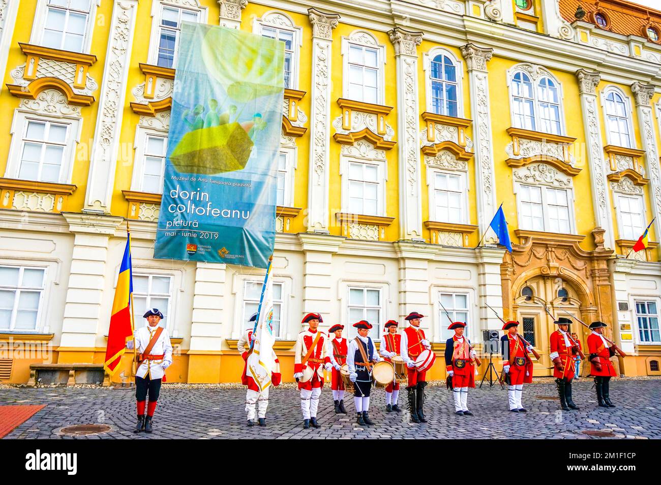 Changing of the guards, Parade Ceramony, Union Square, Timișoara Art ...