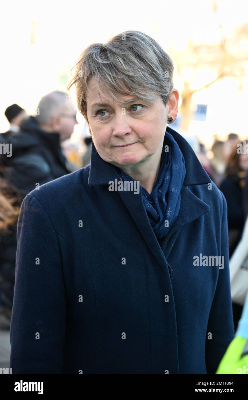 Yvette Cooper MP, Safe Passage Rally to demand fair treatment for child ...