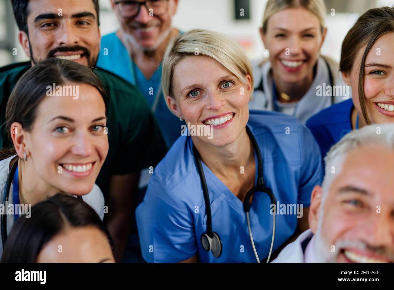 Hospital uniforms hi-res stock photography and images - Alamy