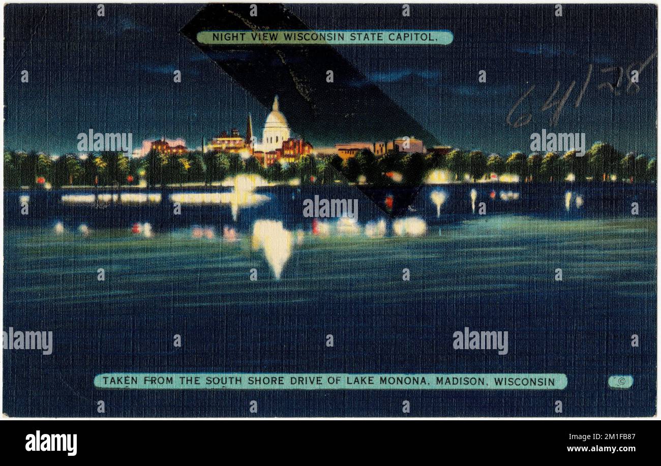 Night view Wisconsin State Capitol, taken from the South Shore Drive of ...