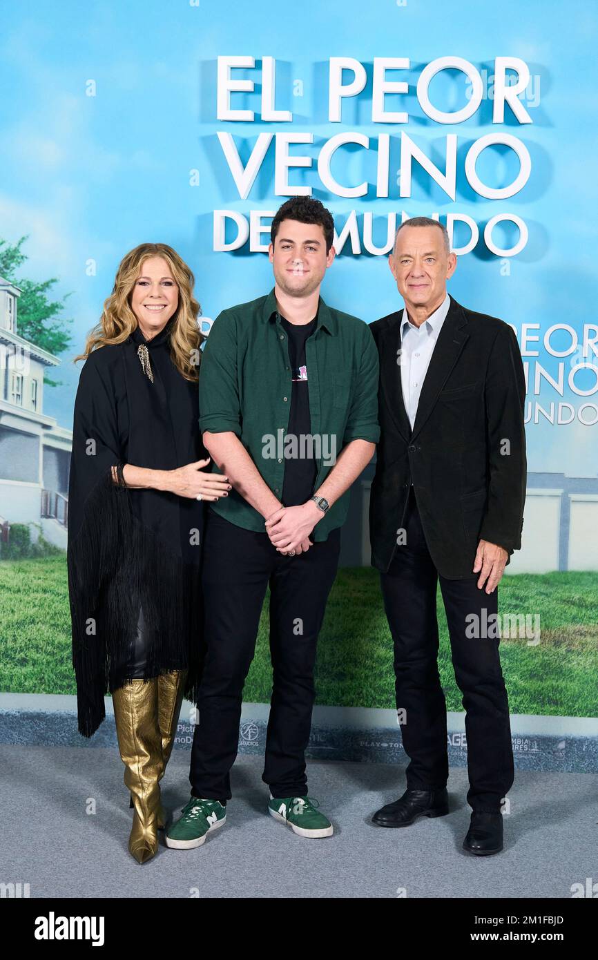 Tom Hanks, Mariana Trevino, Marc Forster, Rachel Keller, Truman Hanks attends ‘A Man Called Otto ...