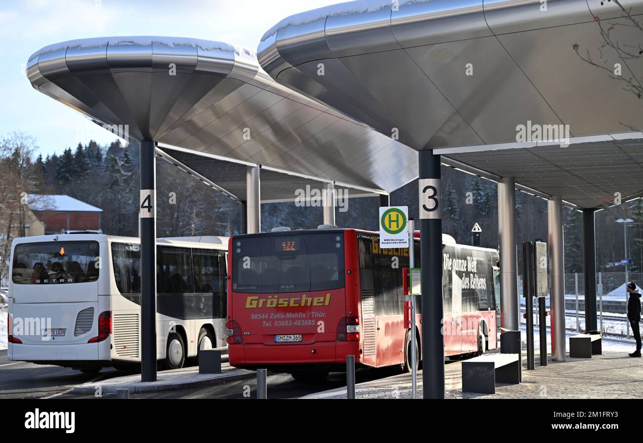 Zella Mehlis, Germany. 12th Dec, 2022. Two buses are parked at the bus ...