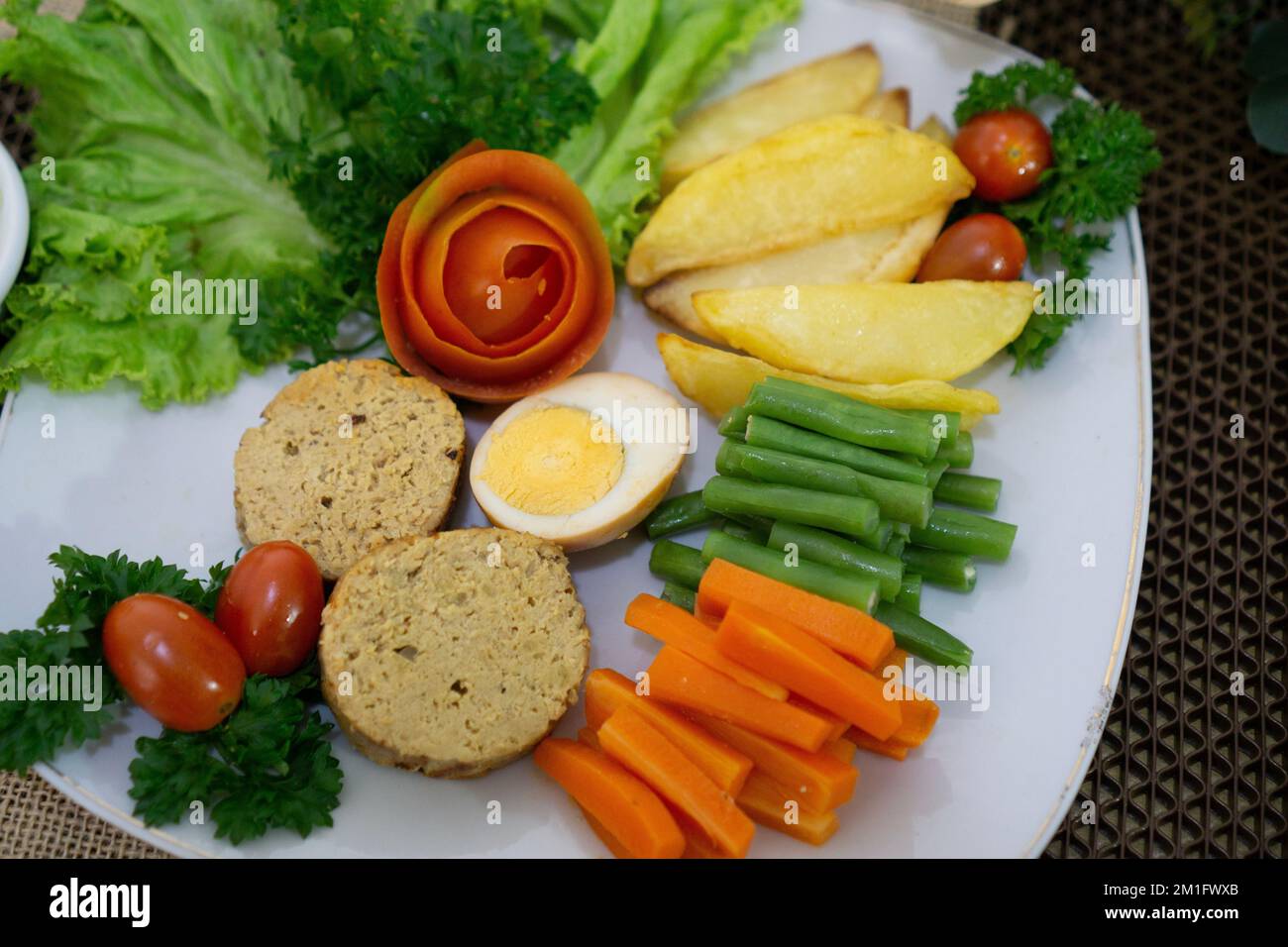 Indonesian Galantine food is a traditional Javanese dish that has ...