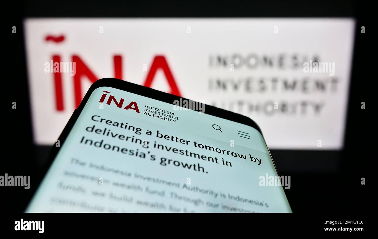 Mobile phone with webpage of Indonesia Investment Authority (INA) on ...